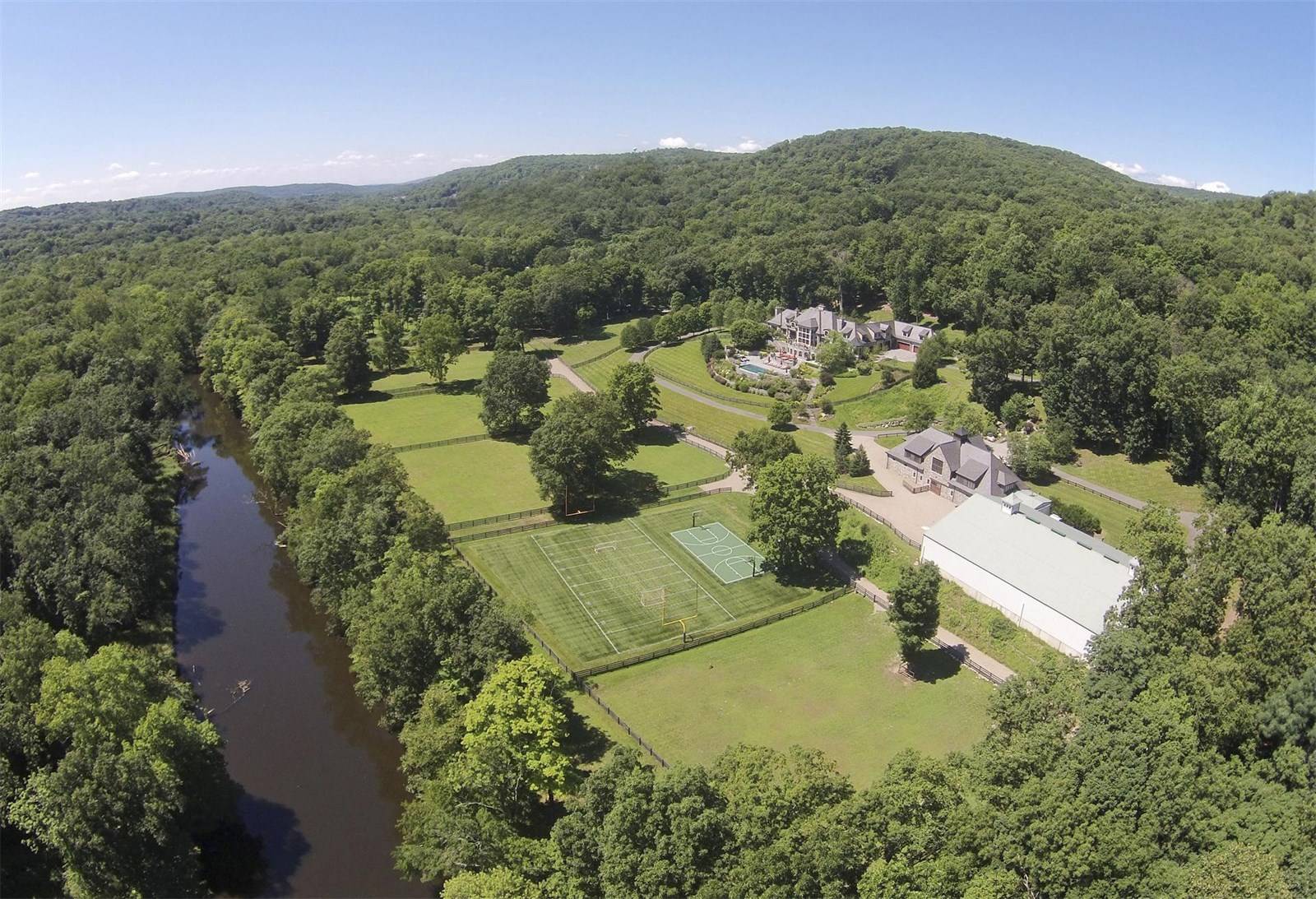 Recreational Family compound within 30 minutes of New York City ...