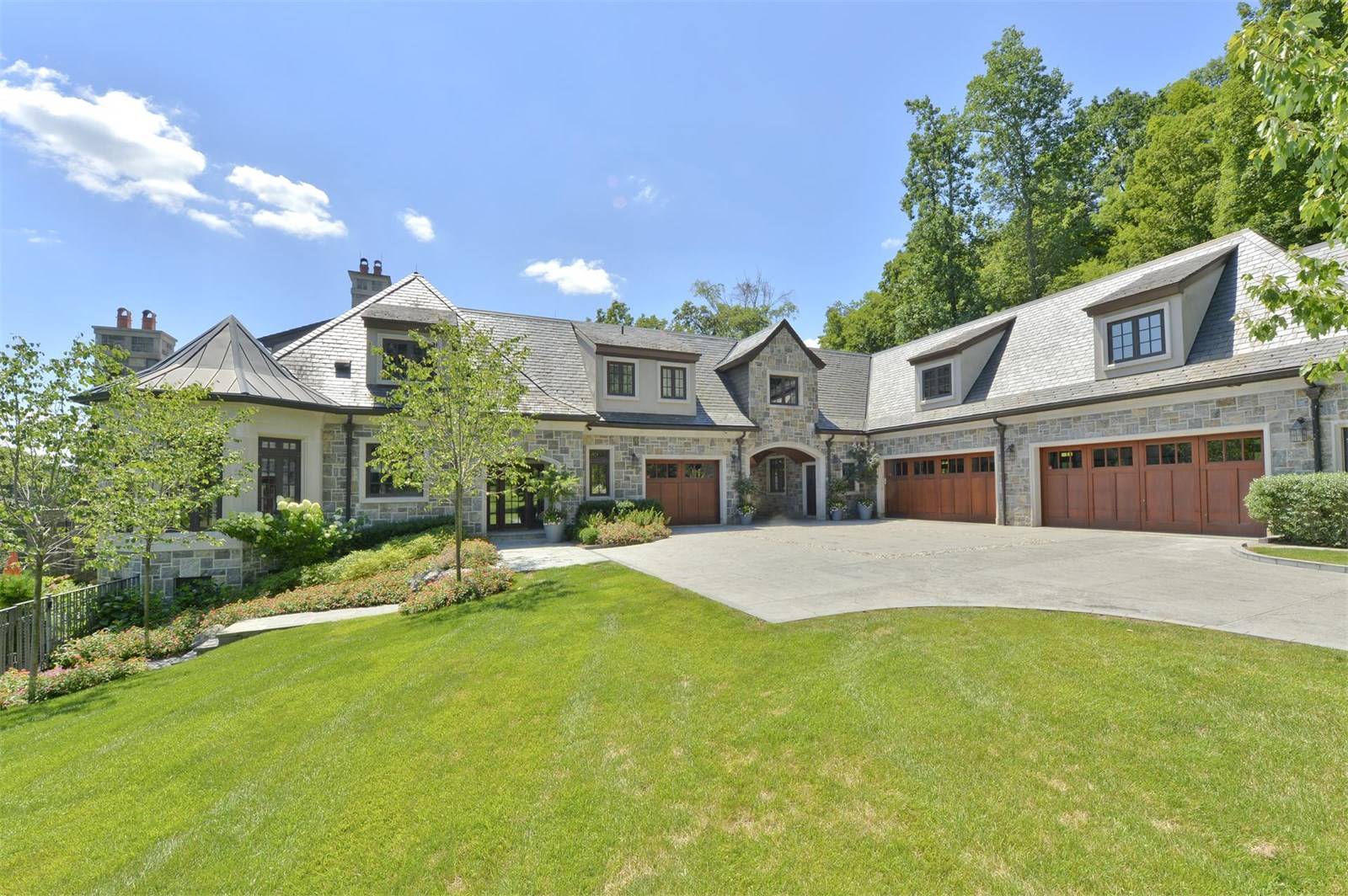 Recreational Family compound within 30 minutes of New York City ...