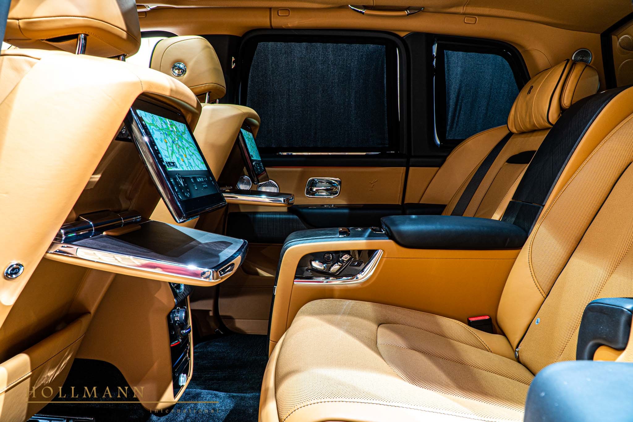 Rolls-Royce Cullinan by Mansory - Hollmann International - Germany ...