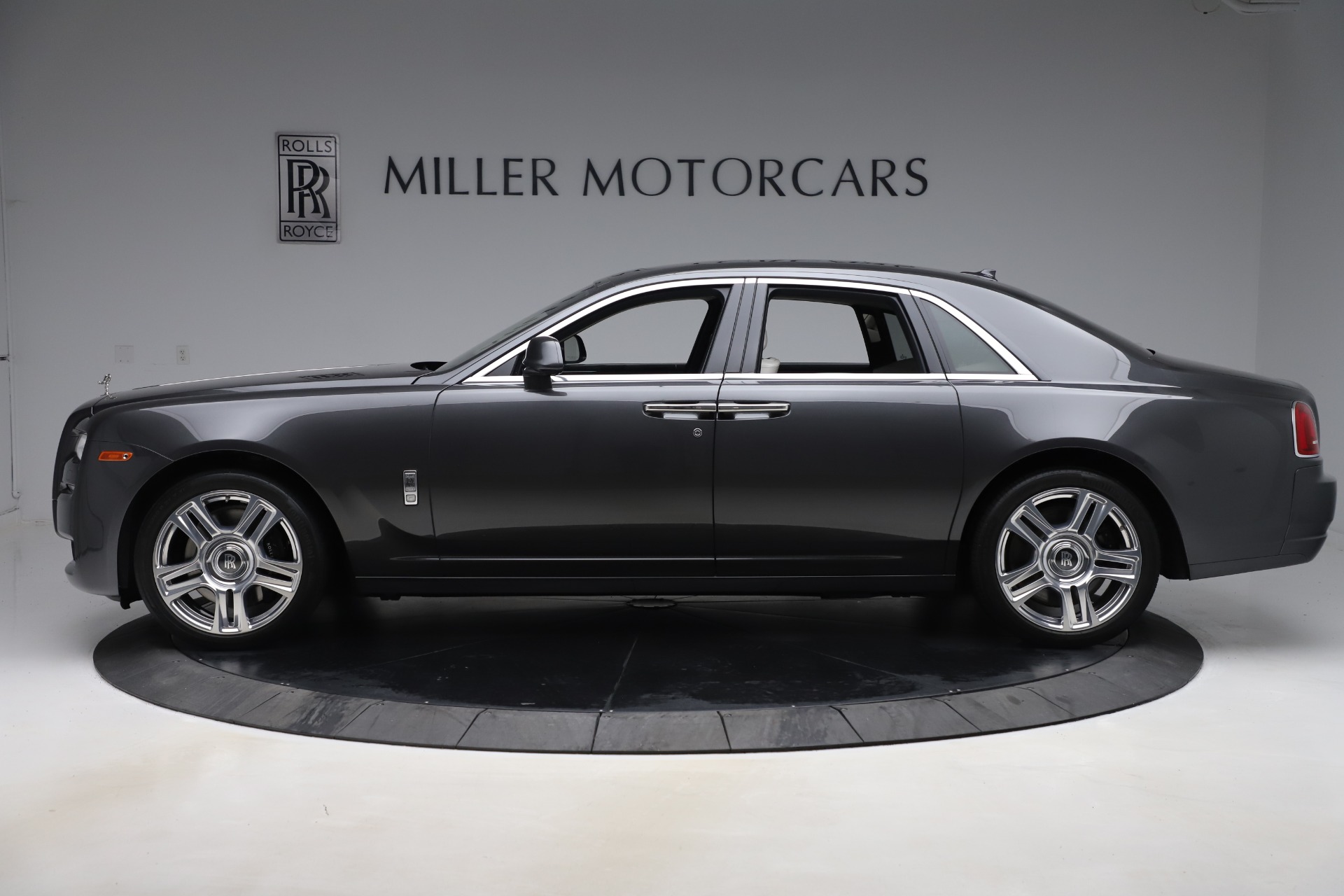 For sale : 2016 Rolls-Royce Ghost - Miller Motorcars - United States ...