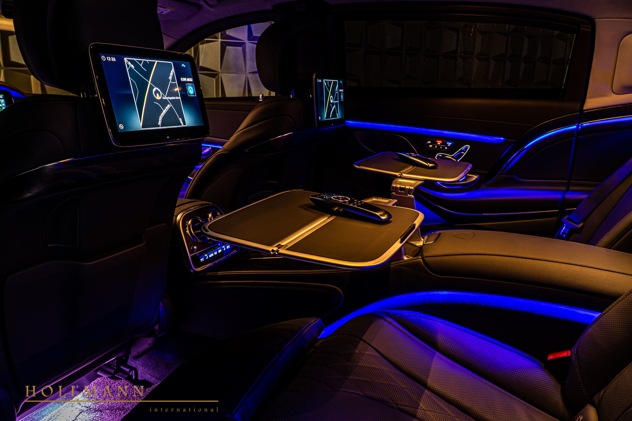 Mercedes-Maybach S 650 GUARD VR10 ARMOURED - Hollmann International ...