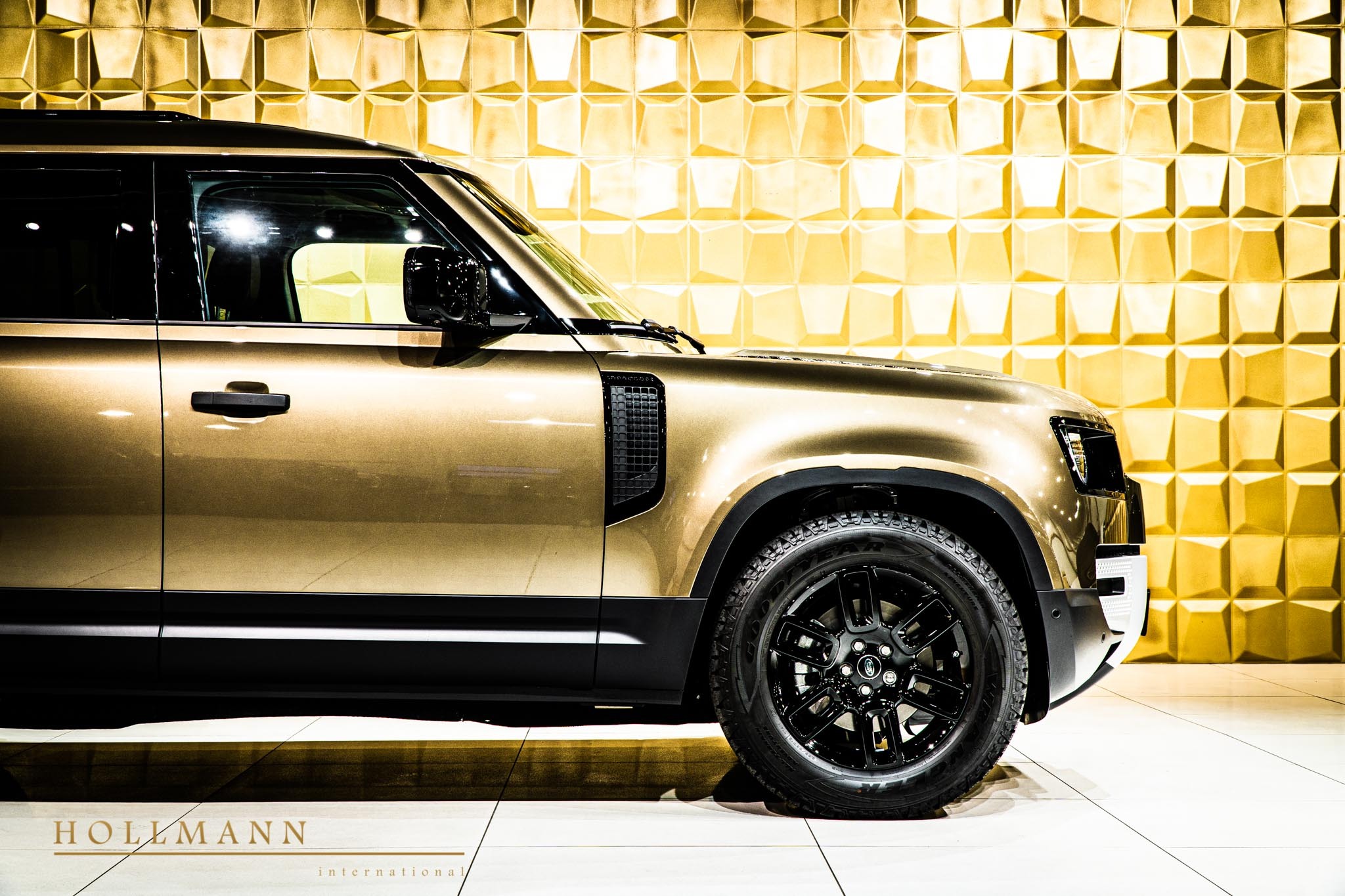 Land Rover Defender 110 P400 S - Hollmann International - Germany - For ...