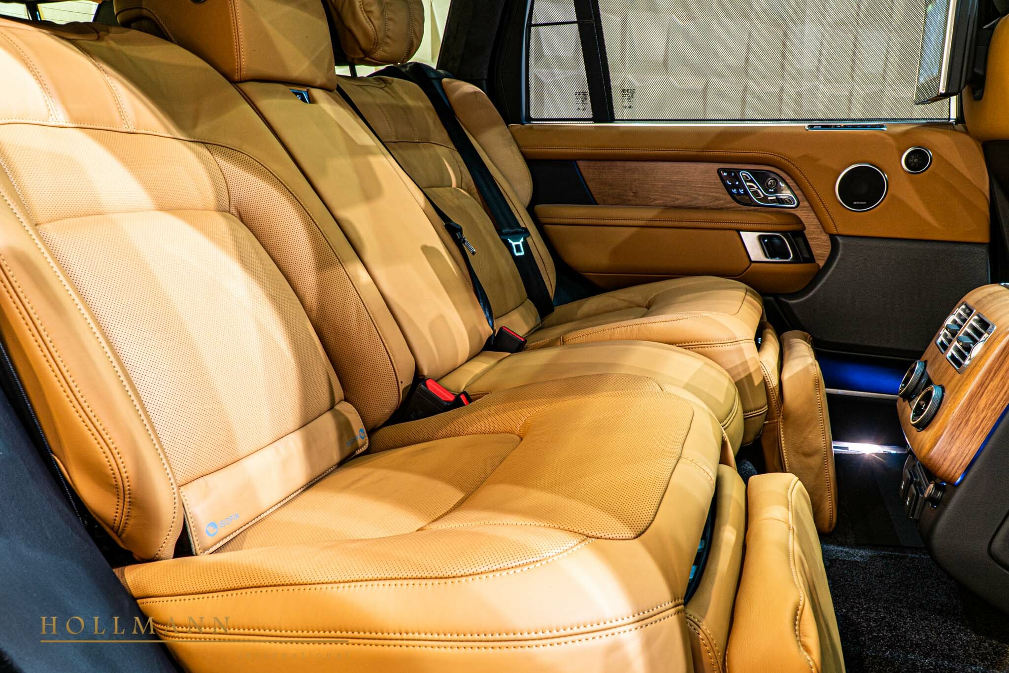 Land Rover Range Rover AUTOBIOGRAPHY LWB - Hollmann International ...