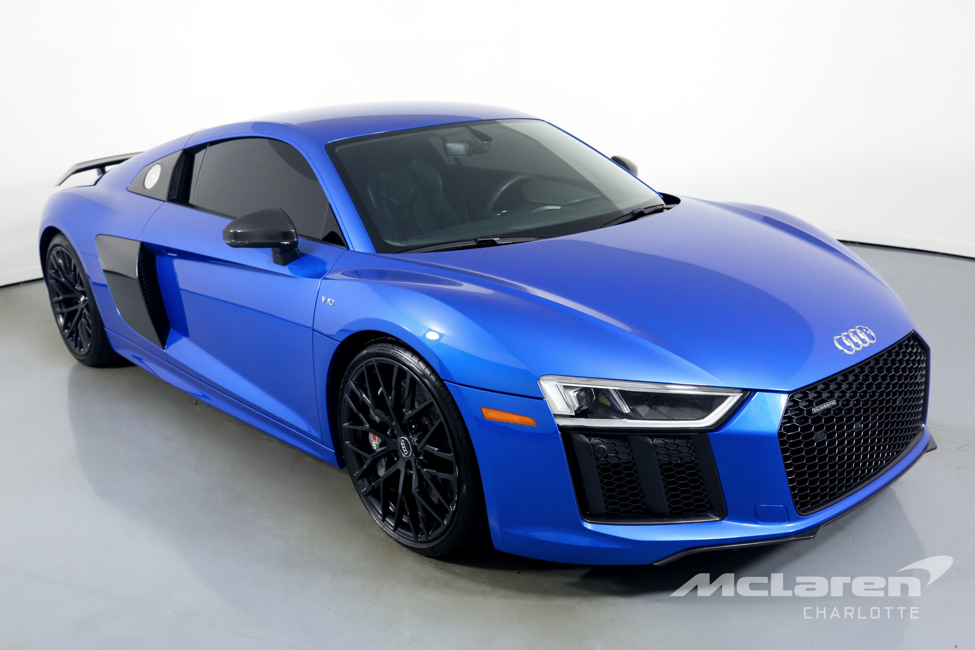 AUDI R8 5.2 QUATTRO V10 PLUS - McLaren Charlotte Dealership - United ...