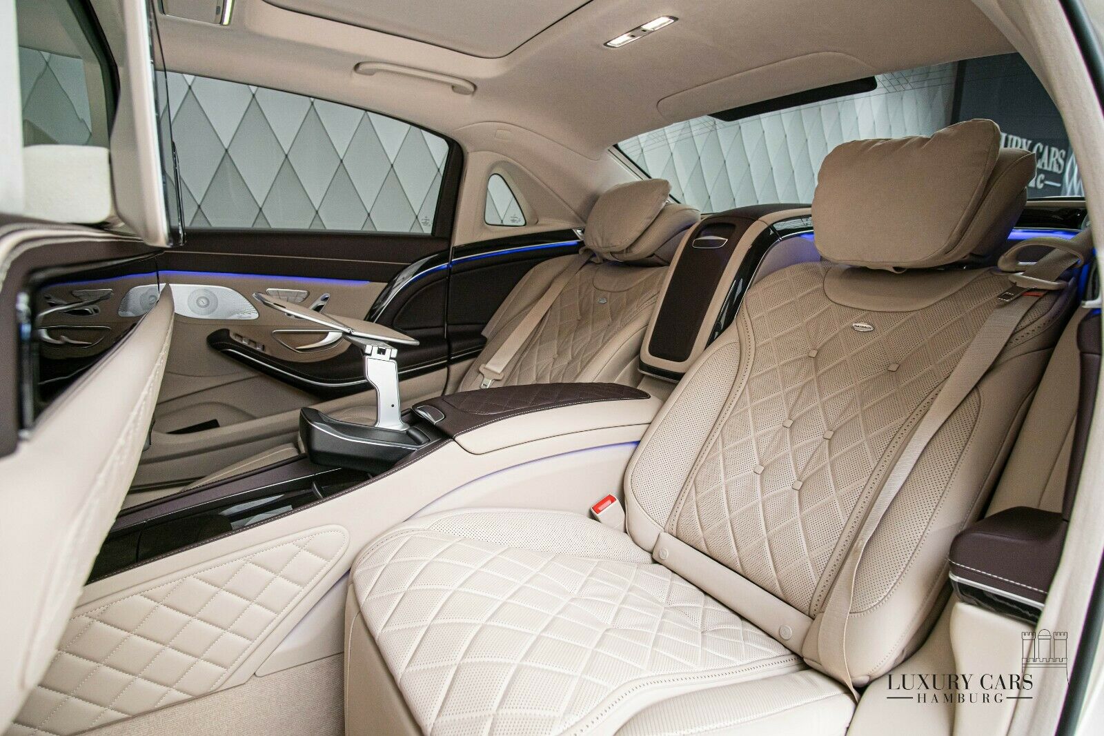 Mercedes-Maybach S 560 2020 DUO TONE - Luxury Cars Hamburg - Germany ...