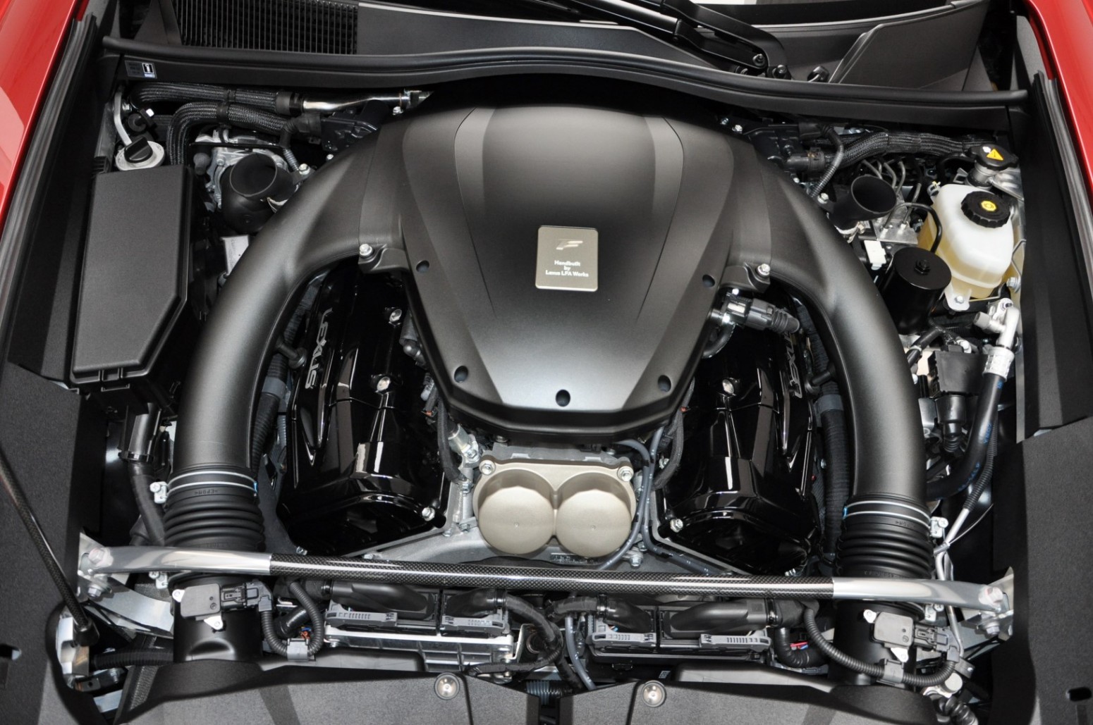 2014 Lexus LFA Special Paint Pearl Red metallic - AUTO LEITNER ...