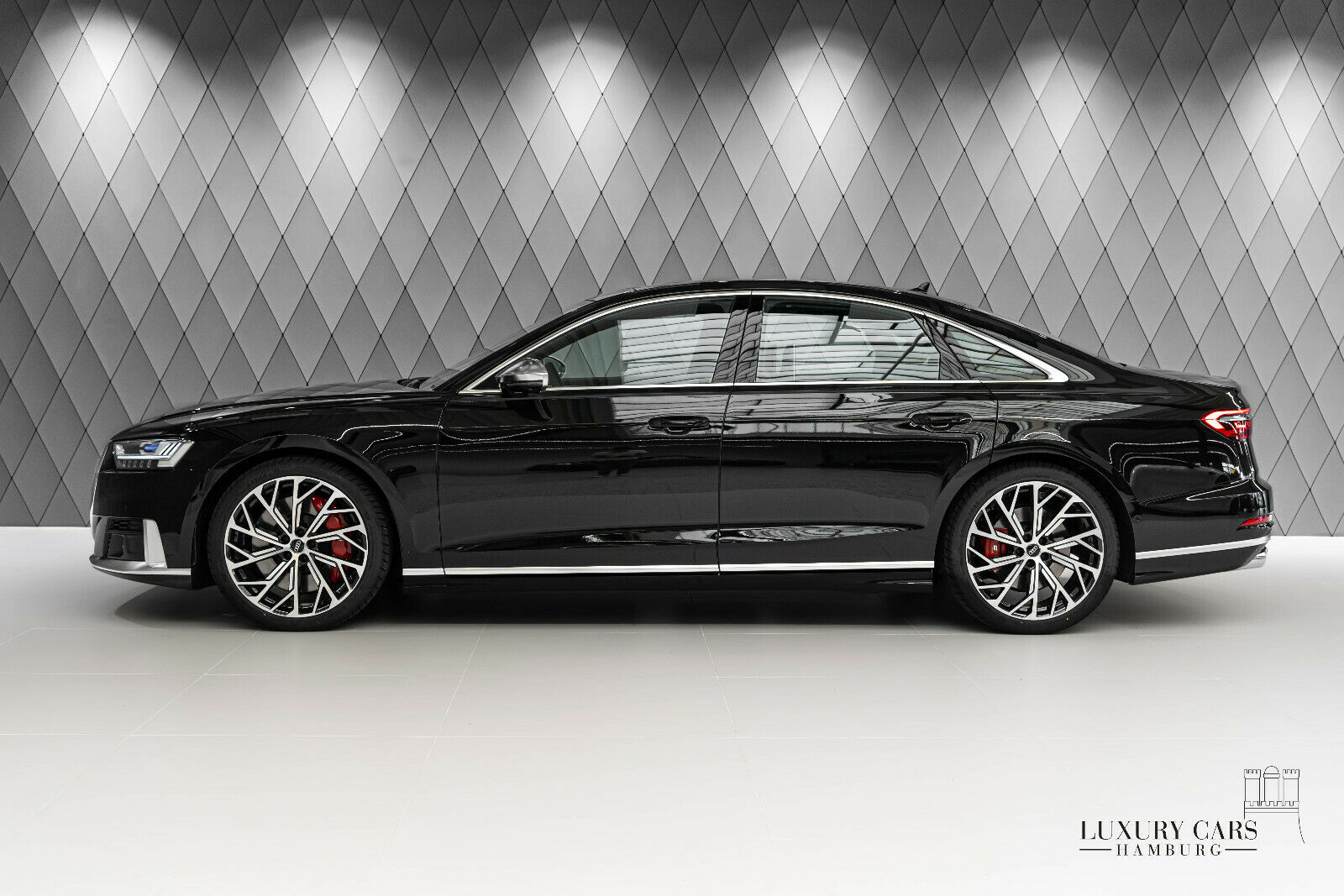 Audi S8 2020 - Luxury Cars Hamburg - Germany - For sale on LuxuryPulse.