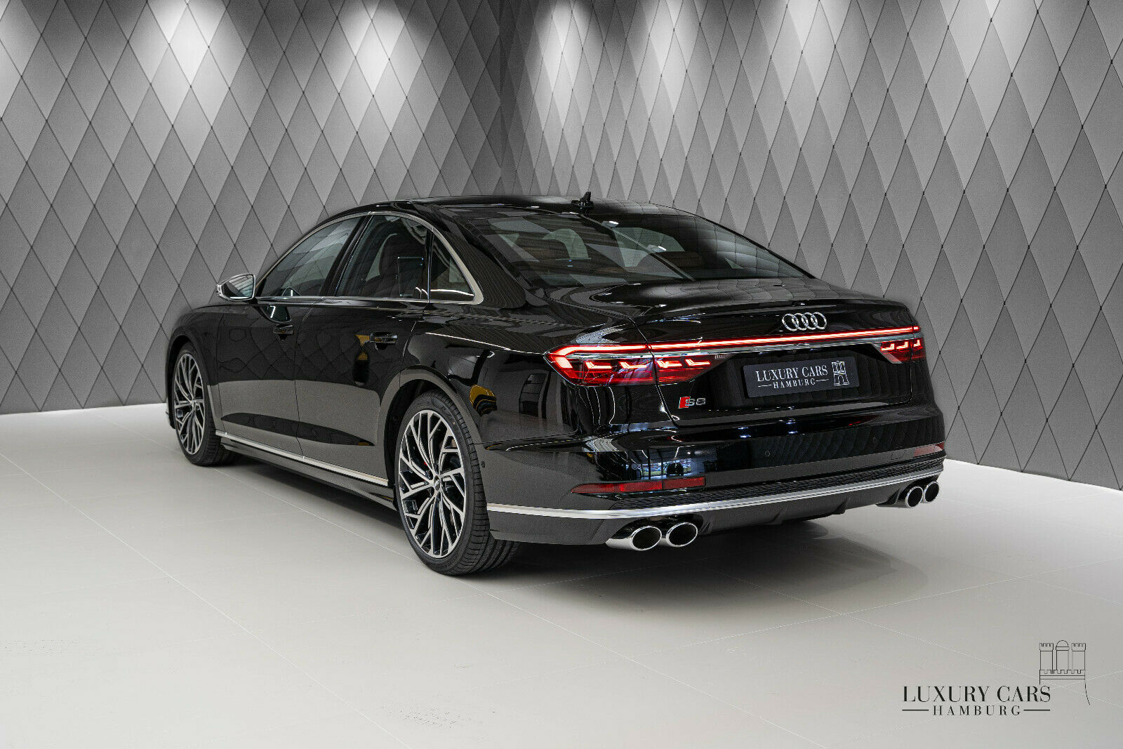 Audi S8 2020 - Luxury Cars Hamburg - Germany - For sale on LuxuryPulse.