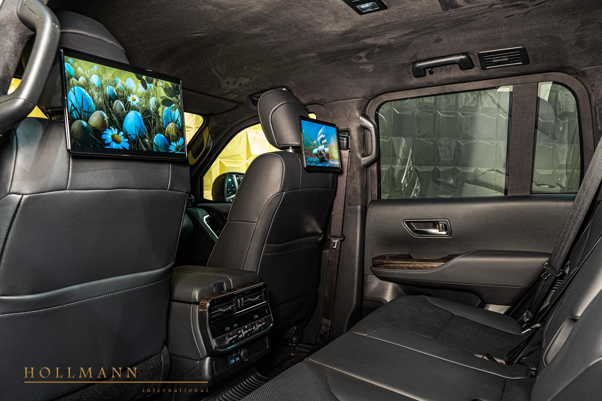 Toyota Land Cruiser 300 ARMOURED VR7/B6 - Hollmann International ...