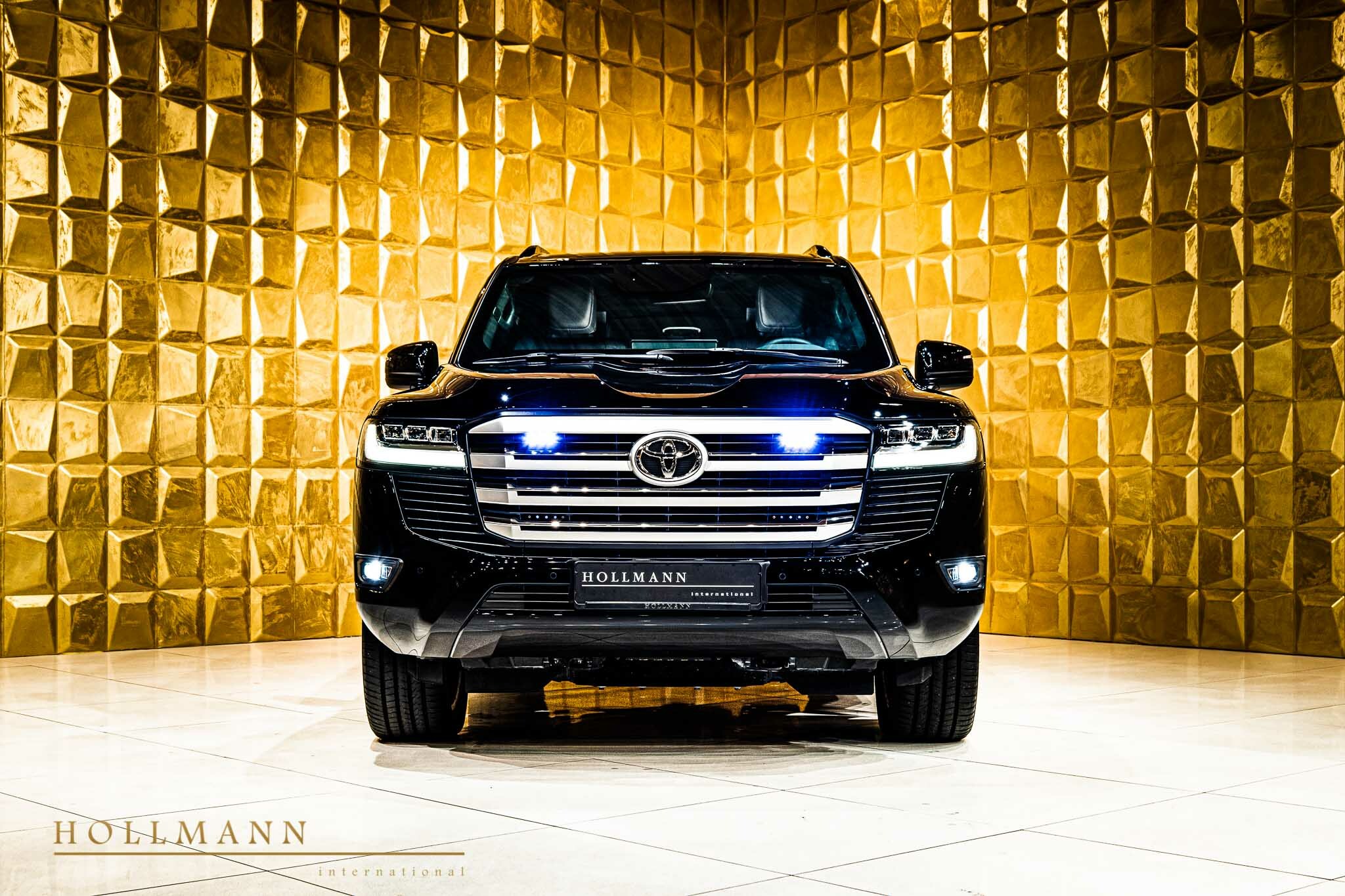 Toyota Land Cruiser 300 ARMOURED VR7/B6 - Hollmann International ...