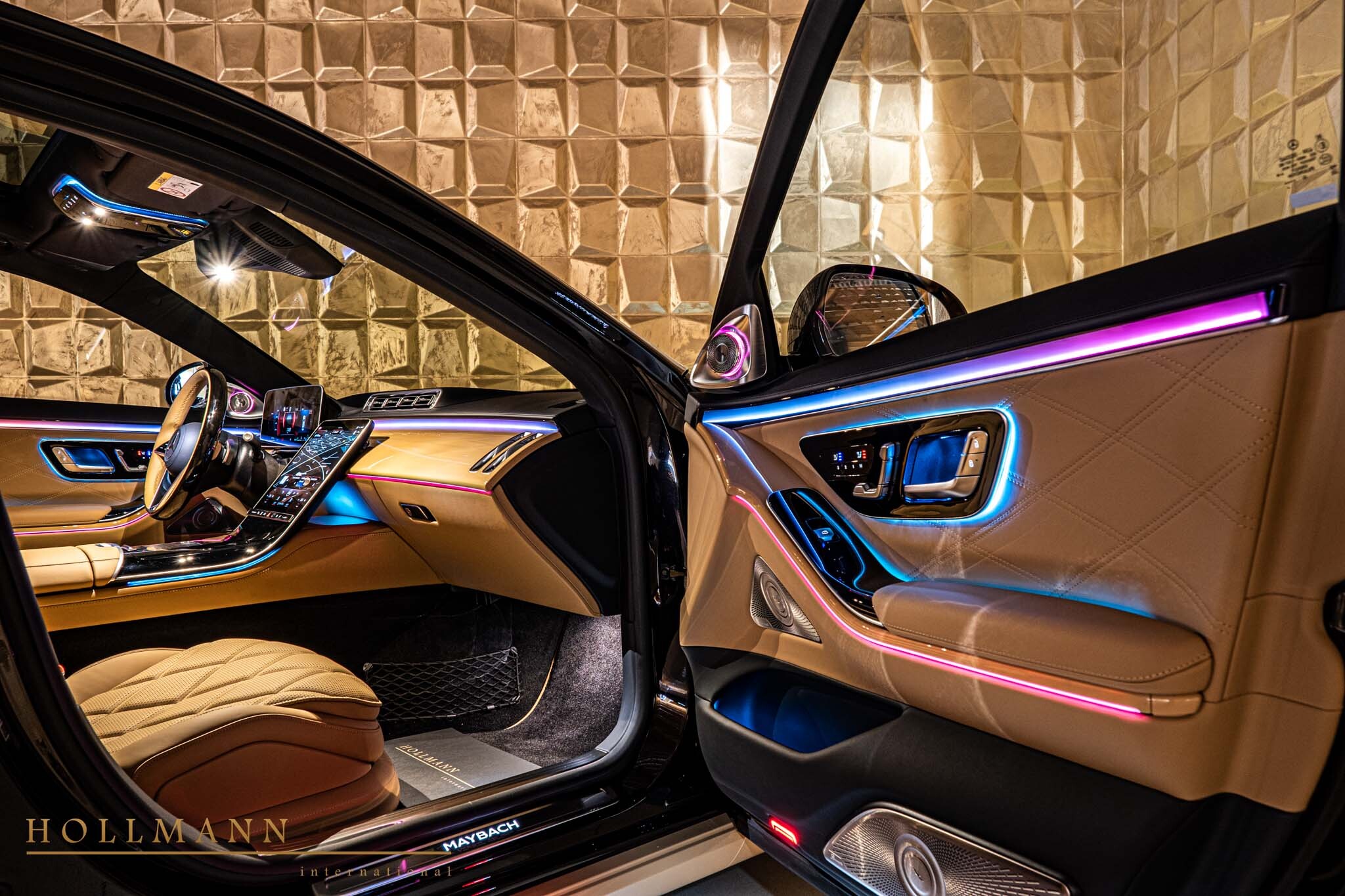 Virgil Abloh Maybach for sale - Hollmann International - Germany - For ...