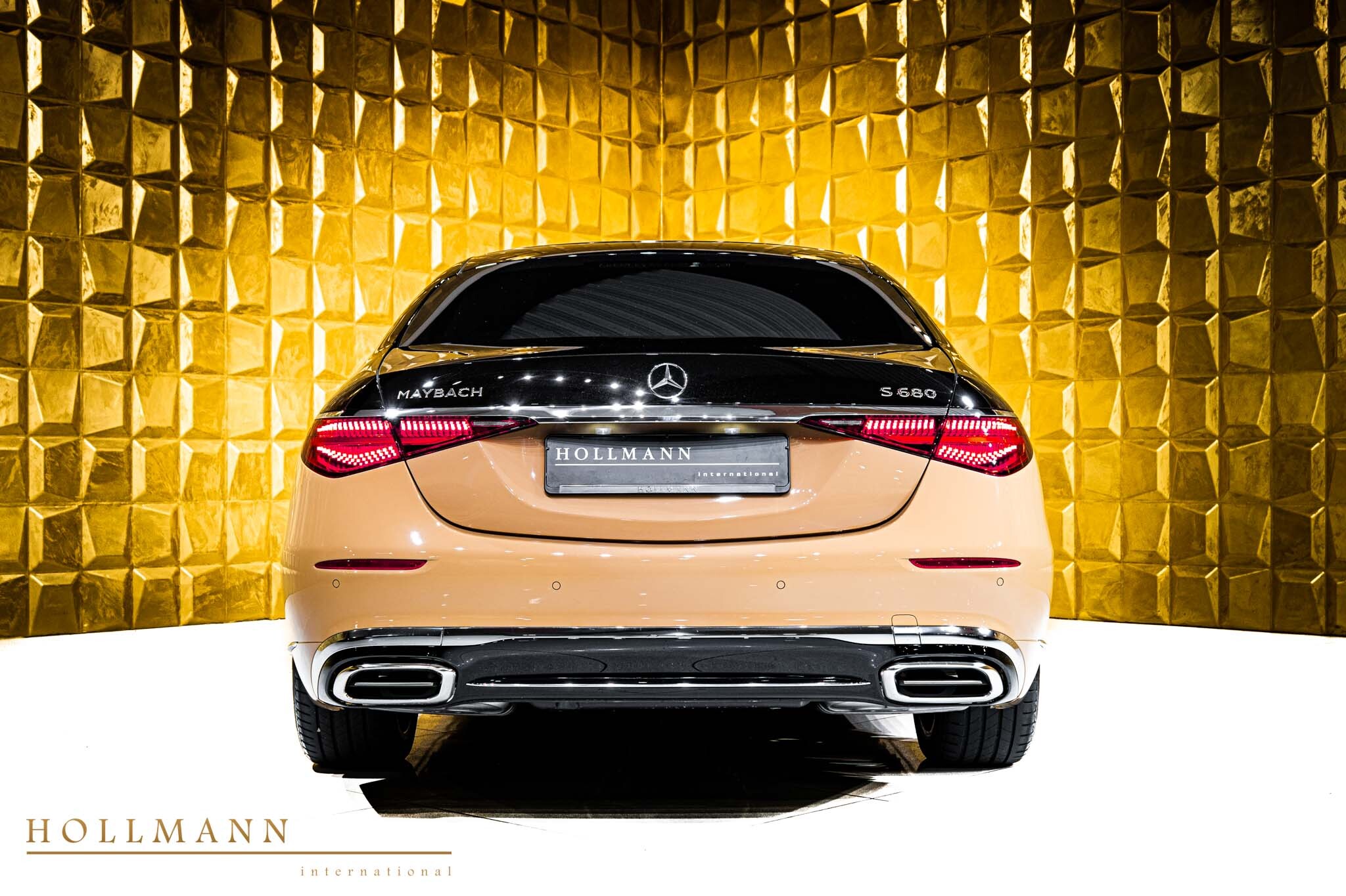 Virgil Abloh Maybach for sale - Hollmann International - Germany - For ...