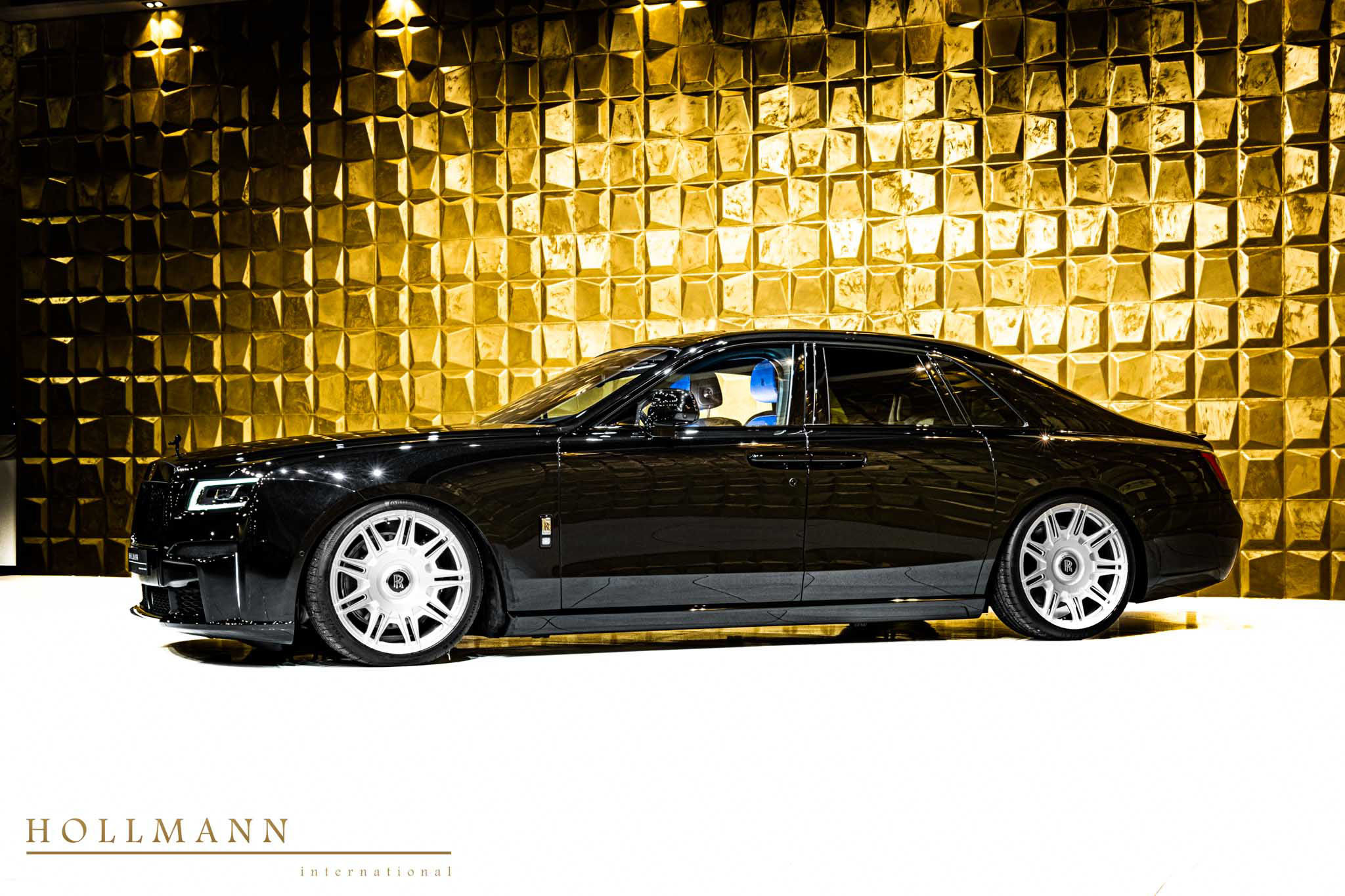 Rolls-Royce Ghost Black Badge by NOVITEC - Hollmann International ...