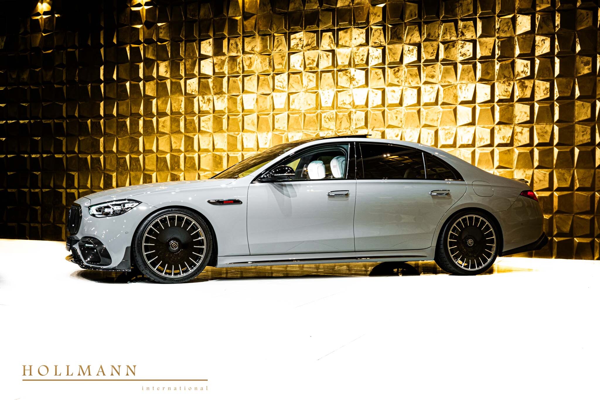 BRABUS B930 - Hollmann International - Germany - For sale on LuxuryPulse.