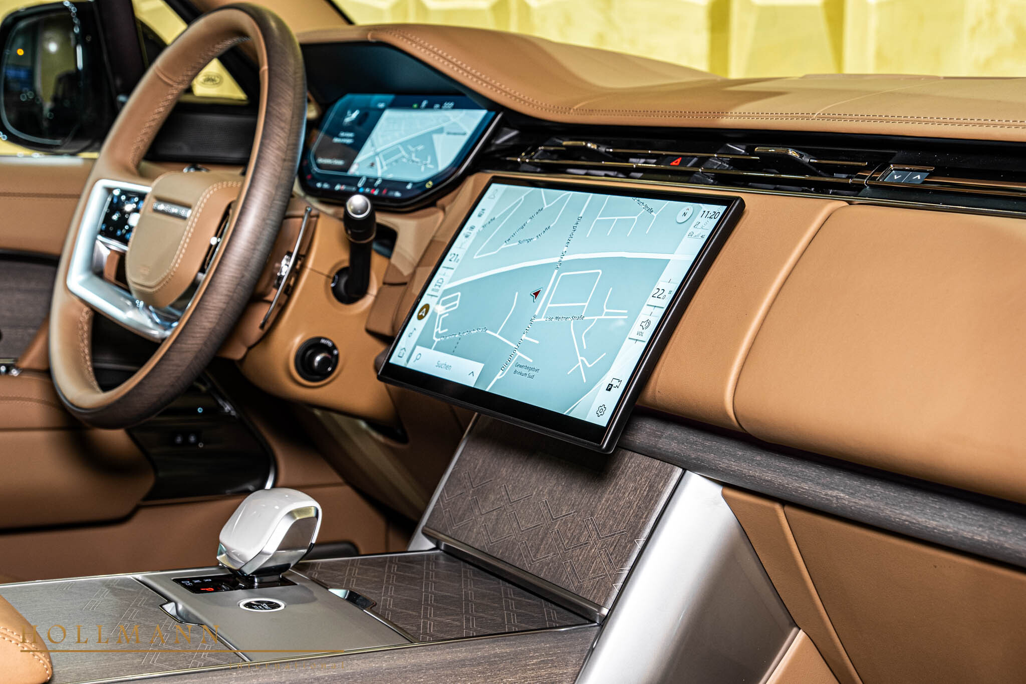 Range Rover SV LWB P615 4.4L - Hollmann International - Germany - For ...