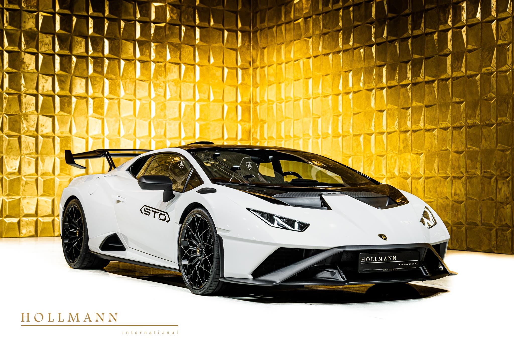 Lamborghini Huracán STO for Sale - Hollmann International - Germany ...